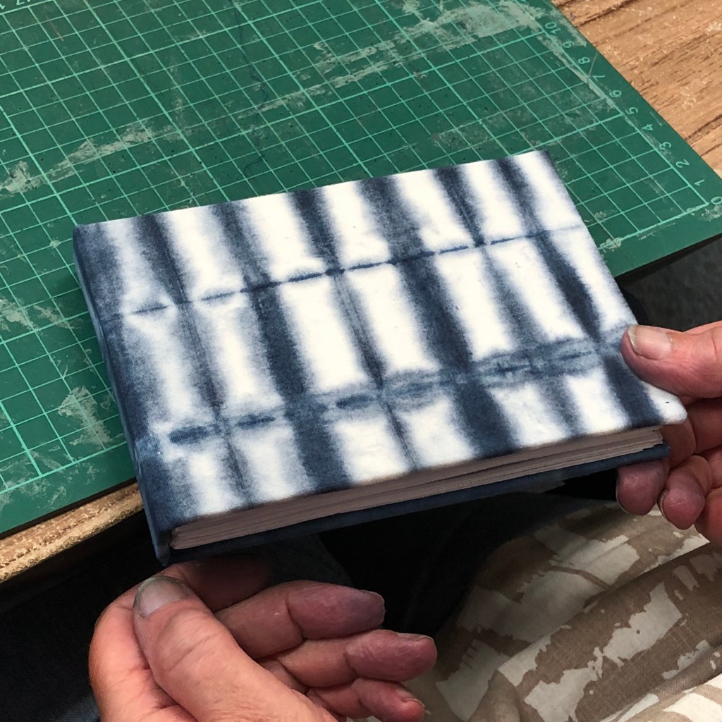 Make books for Christmas ! Hand-bind Upcycled wood and Indigo Shibori ...